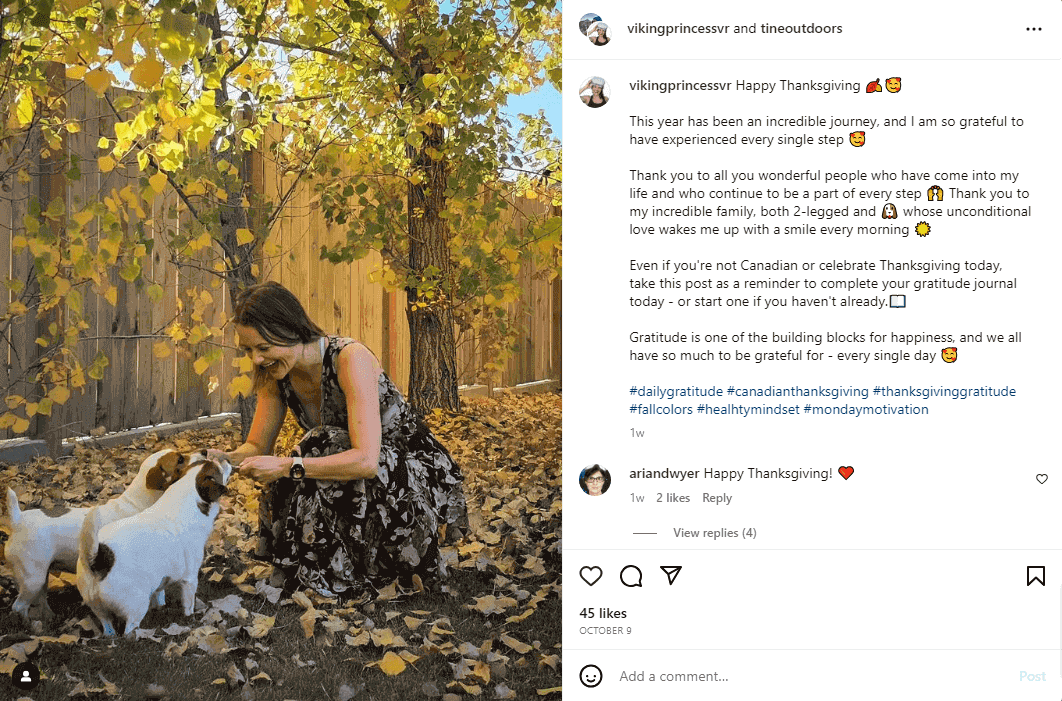 10+ Thanksgiving Social Media Post Examples